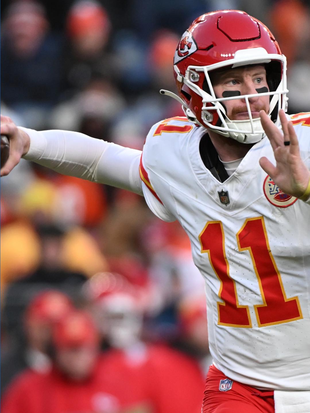 Vikings sign QB Carson Wentz, trade Sam Howell to Eagles | kare11.com