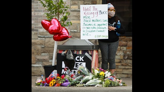 George Floyd family reacts to death in Minneapolis police custody ...