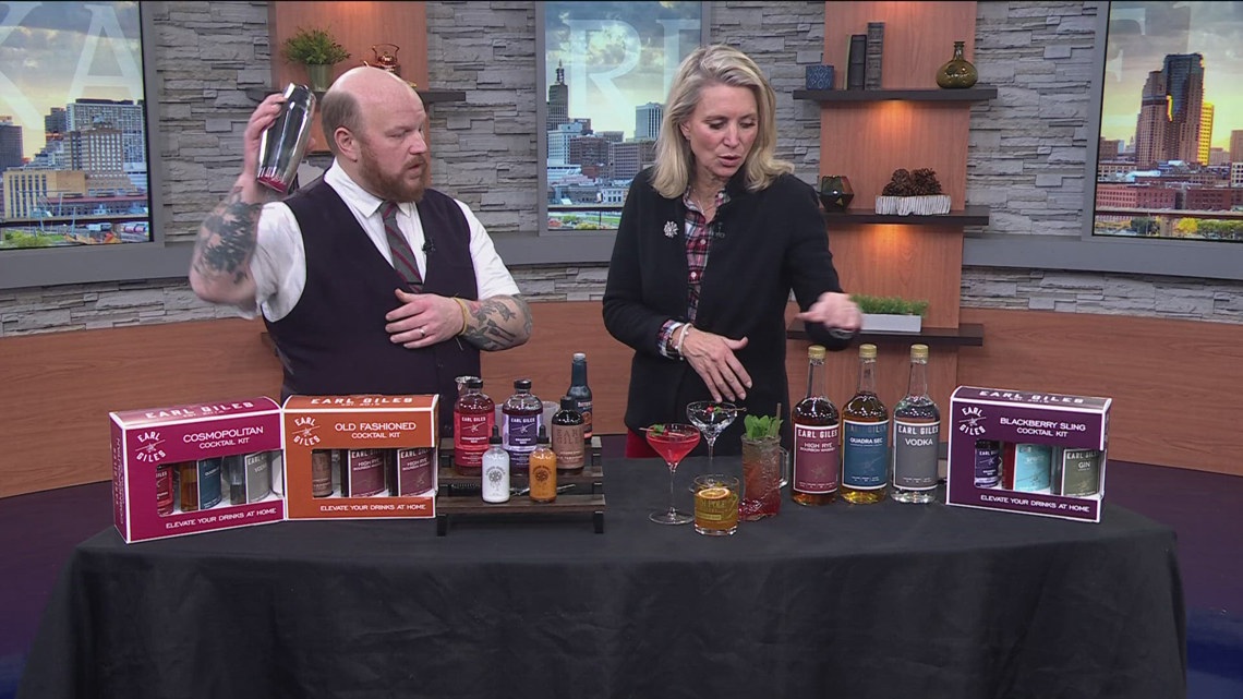 Earl Giles transforms for the holiday season | kare11.com