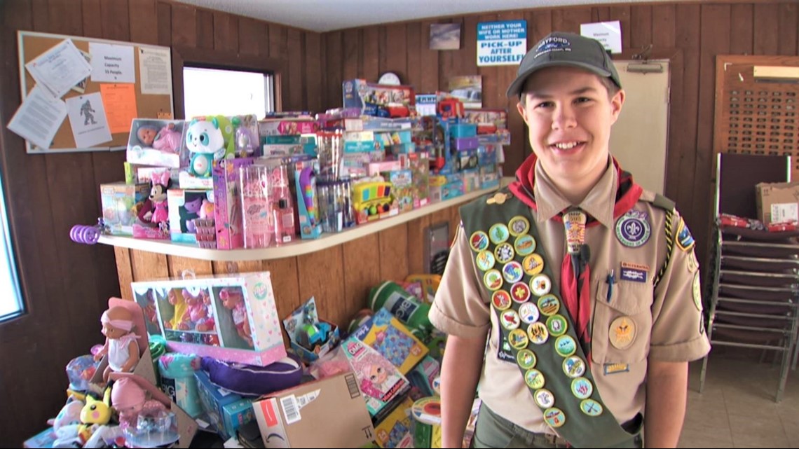 12-year-old buys $11,300 in Christmas presents for kids | kare11.com
