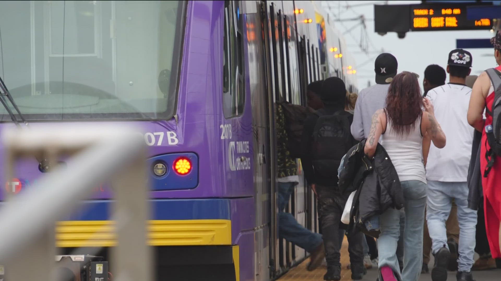 Safe and Strong plan boosts safety on Metro Transit’s Green Line ...