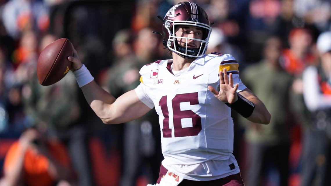 Vikings sign QB Max Brosmer from University of Minnesota | kare11.com