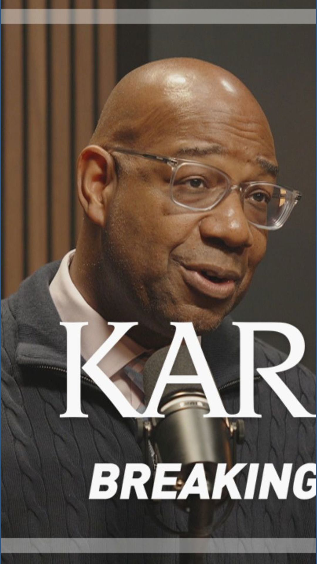 After years as a community leader, Rev. Dr. DeWayne Davis switches ...