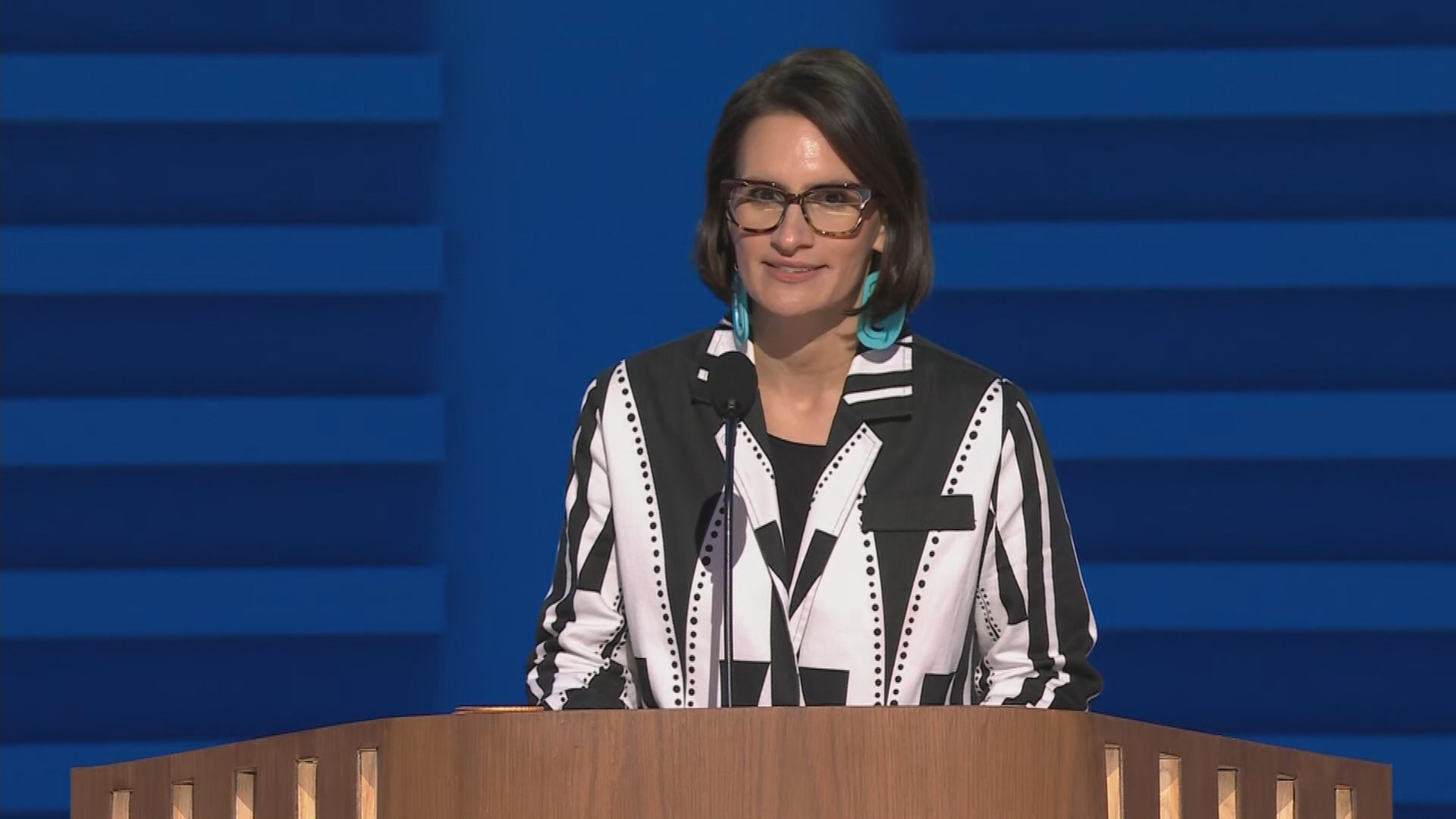 Lt. Gov. Flanagan announces intent to run for Smith's Senate seat ...