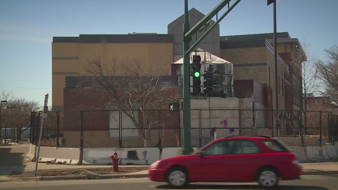 Minneapolis City Council delays vote on MPD 3rd Precinct location ...