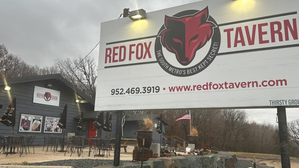 Officials investigating armed robbery at Lakeville's Red Fox Tavern ...