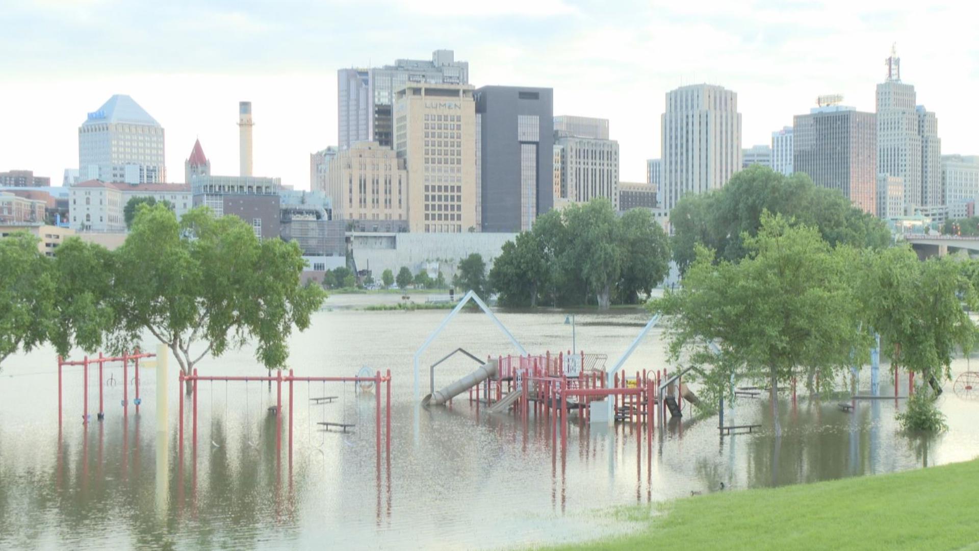 Fire danger high in MN after crews battled grass fire near Waseca ...