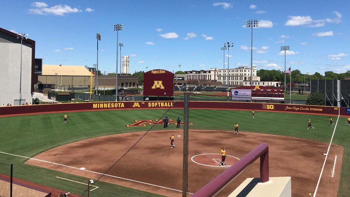 Gopher softball team wins Minneapolis Regional | kare11.com