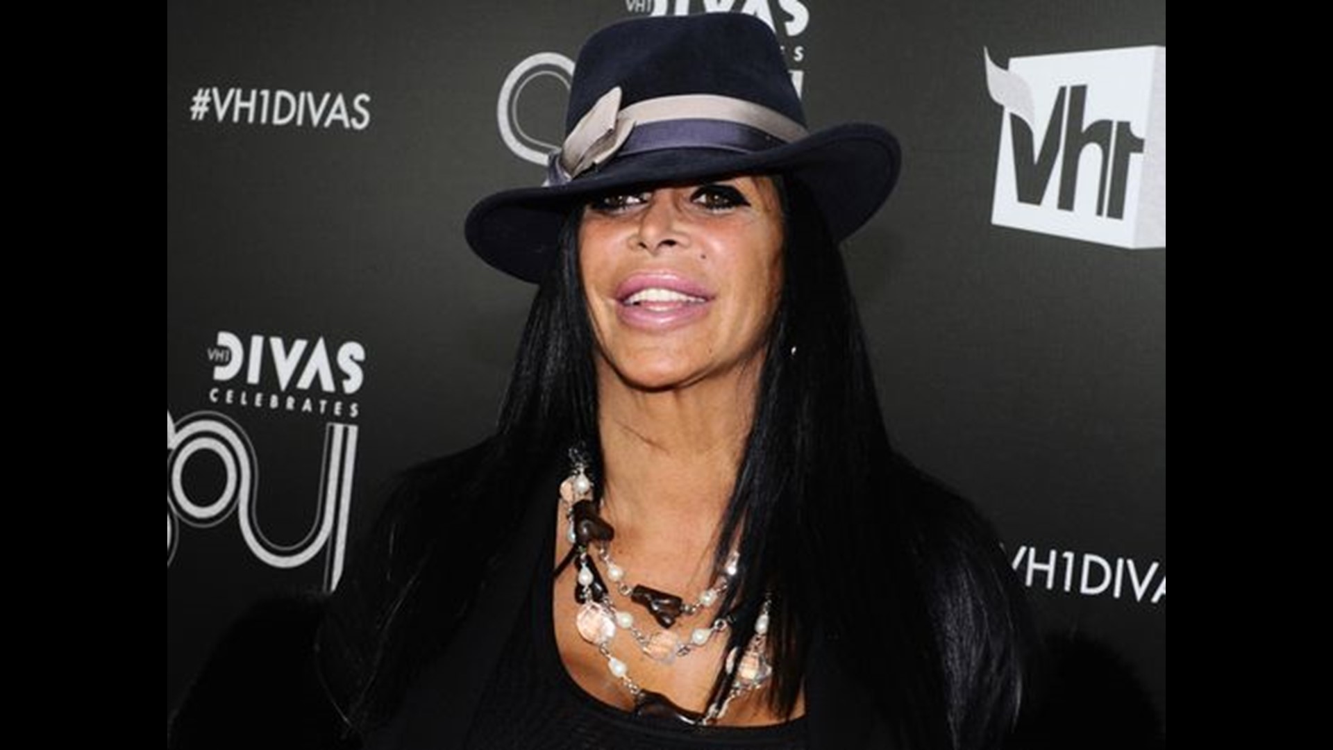 'Mob Wives' star Angela 'Big Ang' Raiola dies at 55 | kare11.com