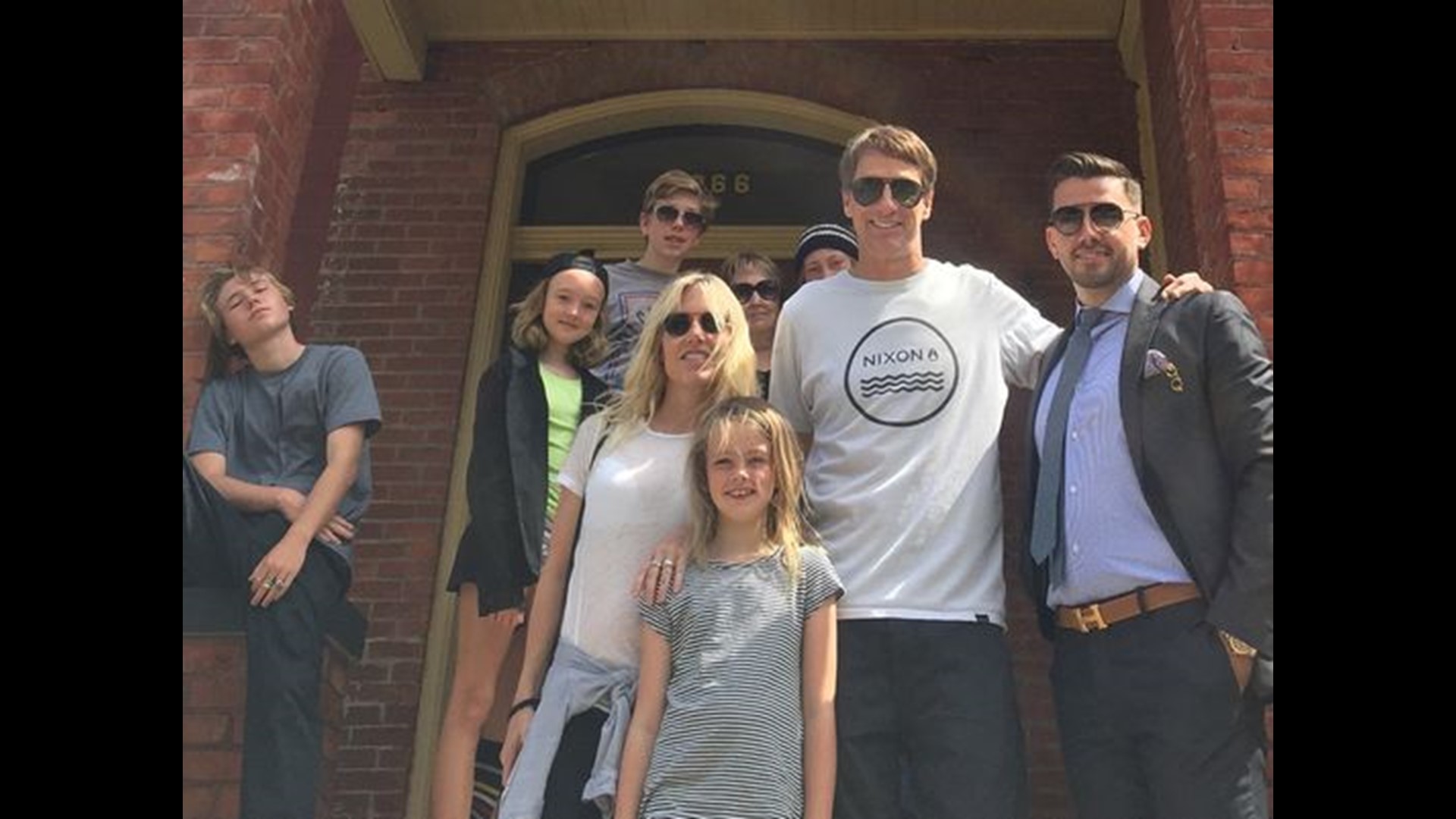 Skateboarding legend Tony Hawk buys home in Detroit | kare11.com