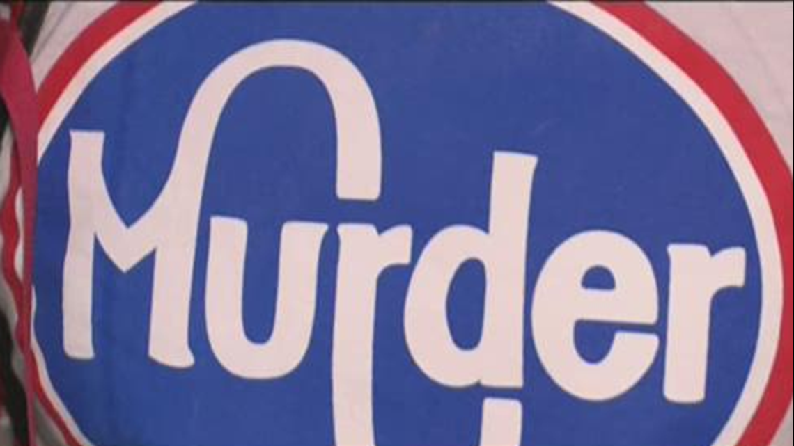 Dozens turn out, pay respects at infamous yet beloved 'Murder Kroger ...